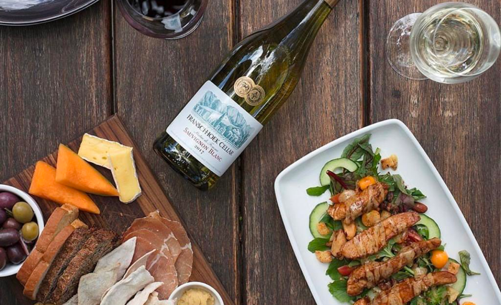 Ultimate Guide to The Franschhoek Wine Tram - Nemo Travel